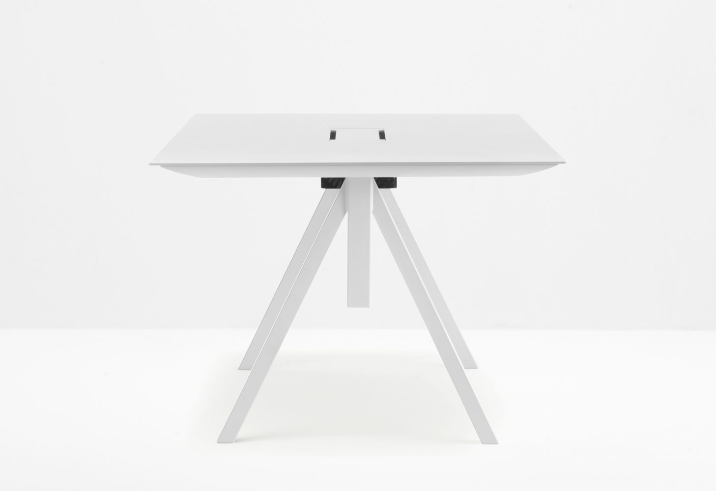 Tavolo Arki Table Adjustable Pedrali Tavolo Regolabile Altezza